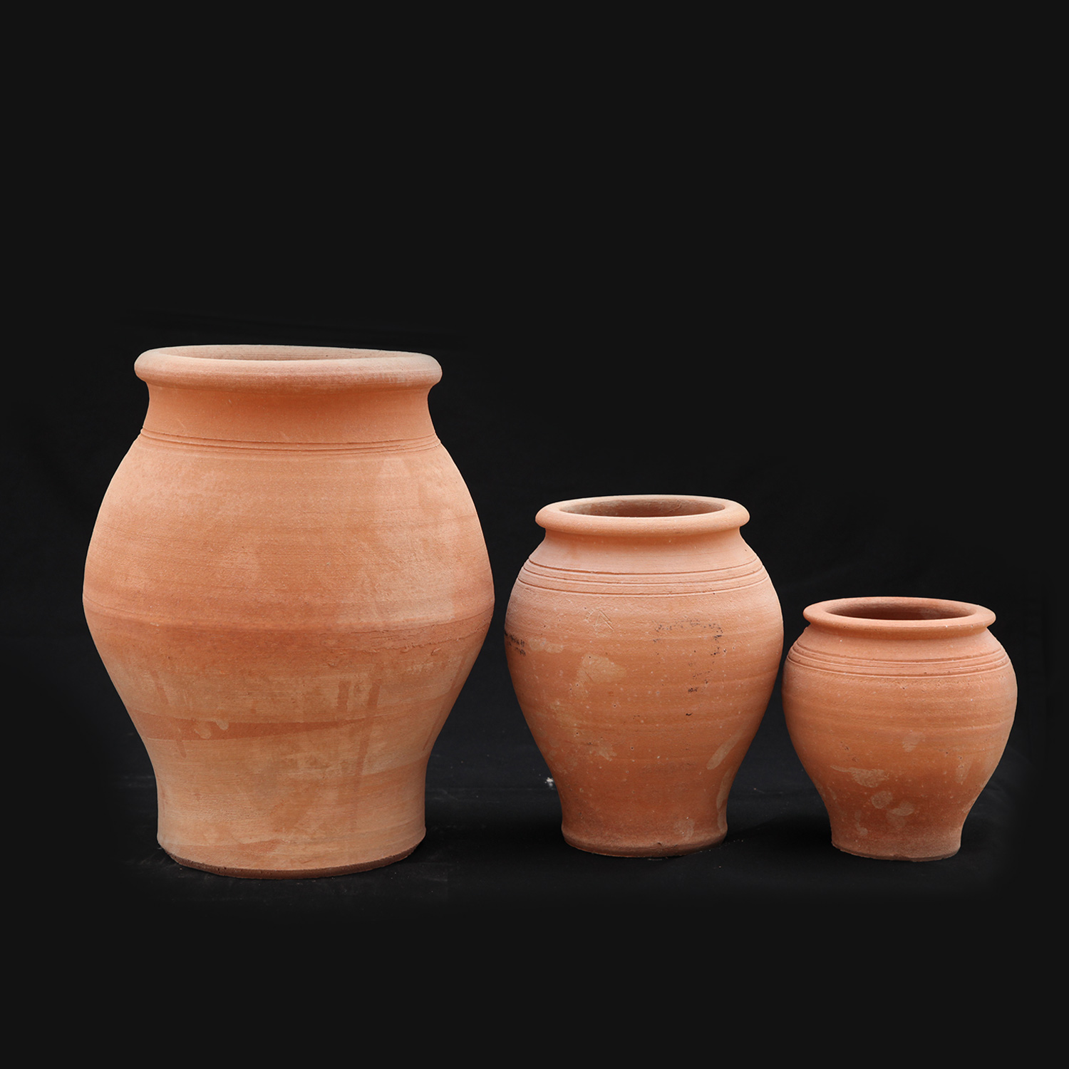 Kouroupia Cretan Terracotta Pot - Garden Wildlife