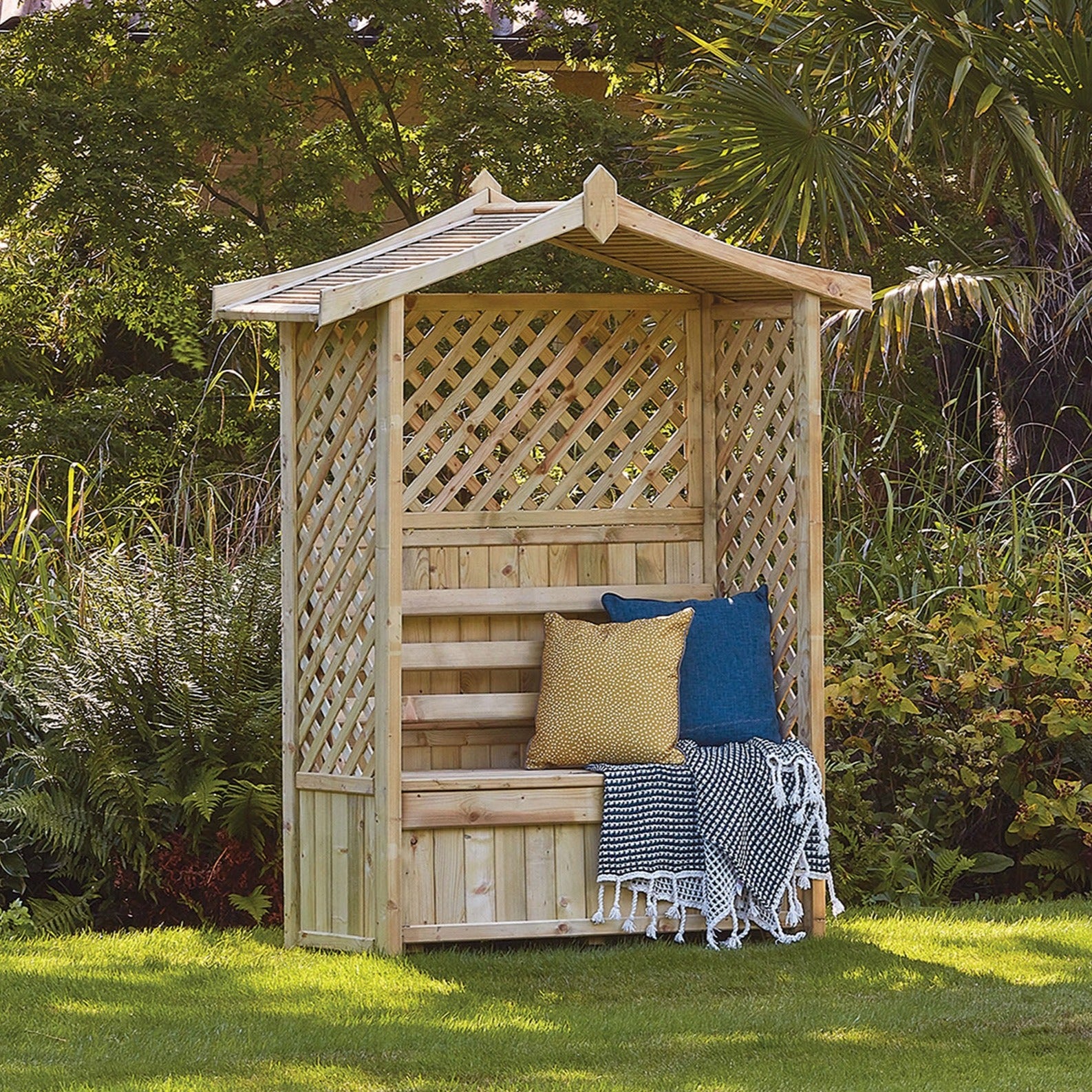 Woodshaw Tansley Seated Arbour - Garden Wildlife