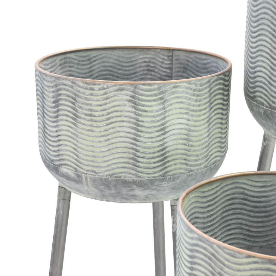 Ascalon Wave Planters with Legs